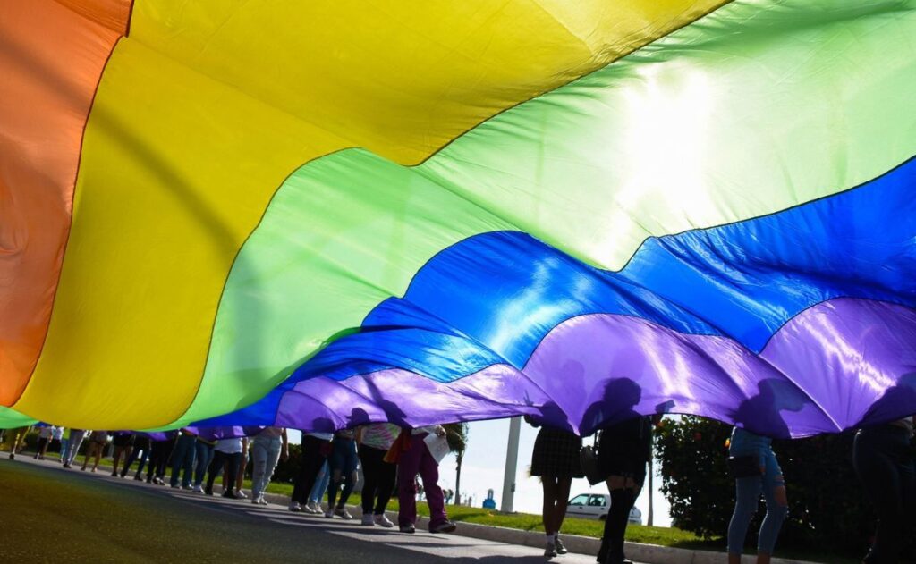 Organizan mesa de diálogo contra la discriminación a la población LGBT+ ...